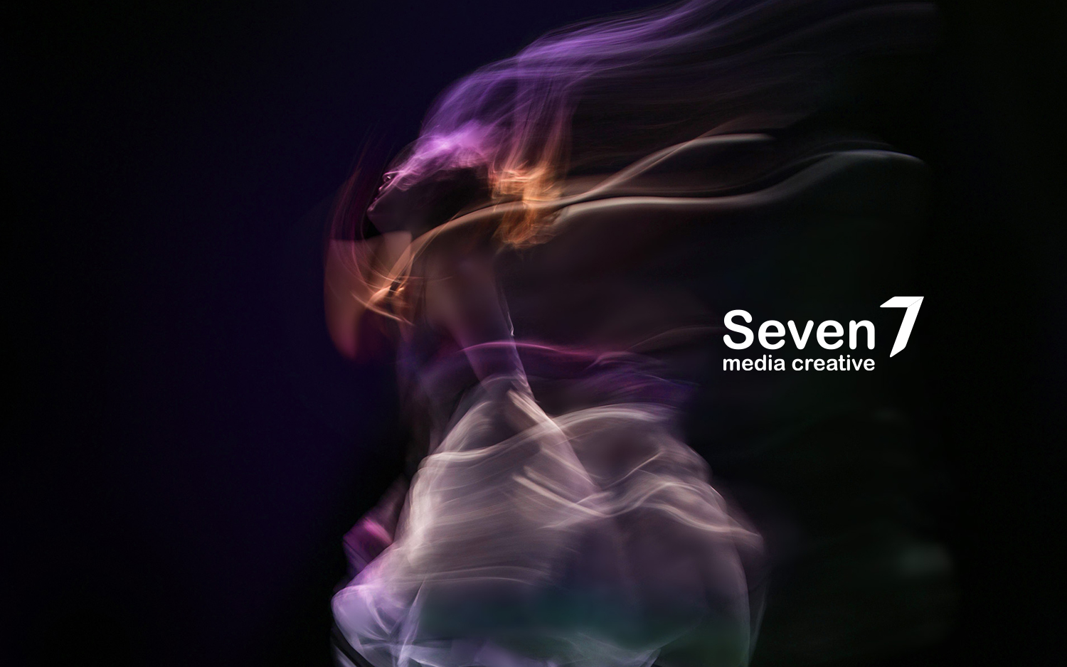 Công Ty Thiết Kế Website Chuyên Nghiệp Uy Tín - Seven™ Media